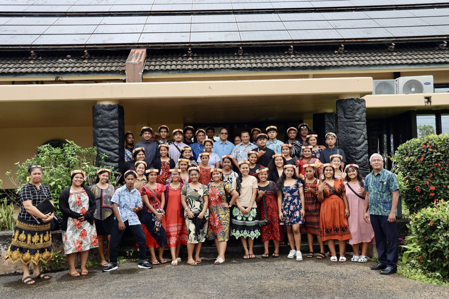 Close-Up Program Students Meet with President Simina and Vice President ...