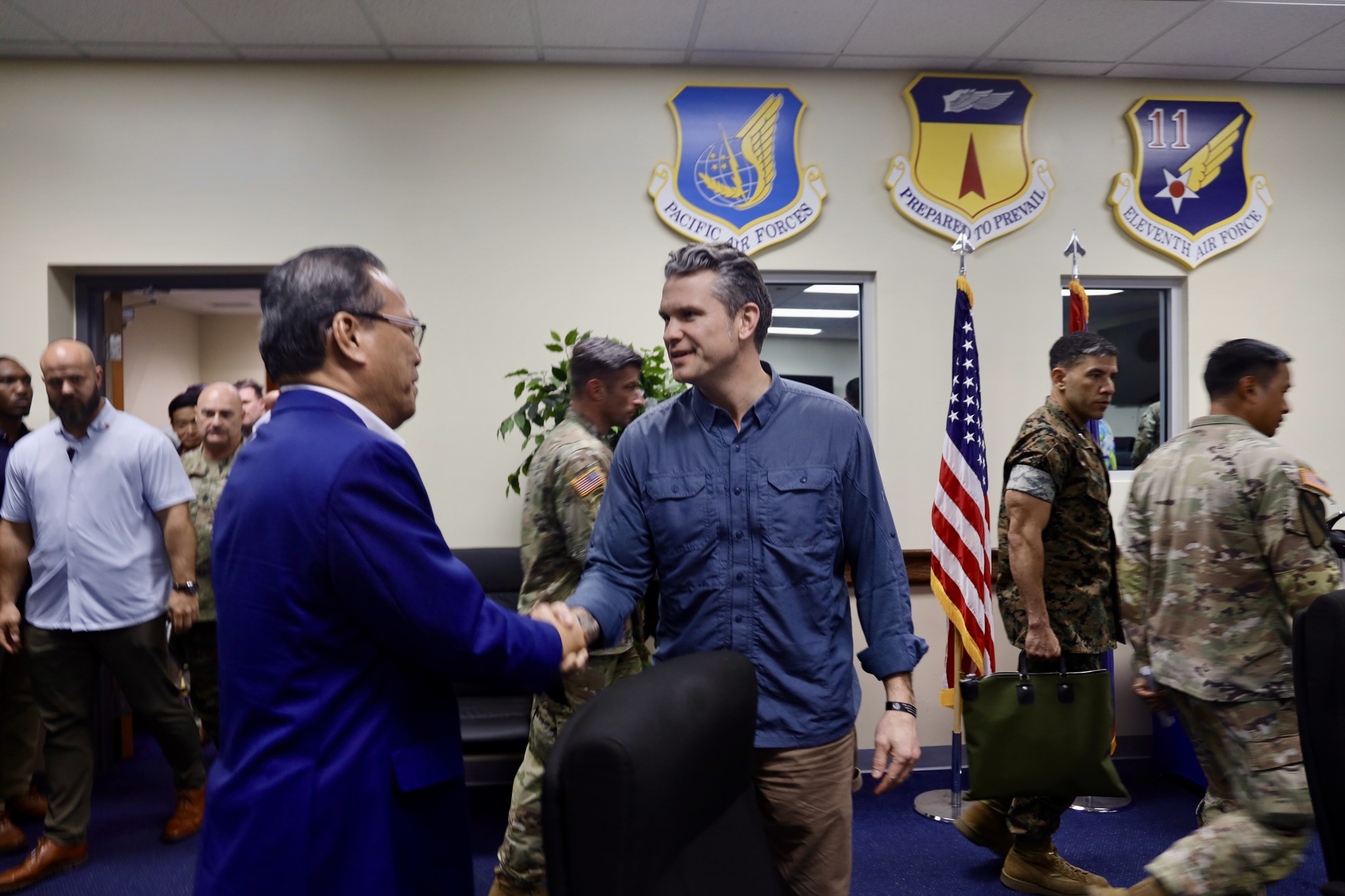 President Simina and U.S. Secretary of Defense Hegseth Hold First High ...