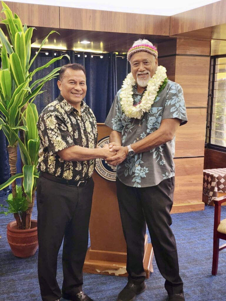 Newly Confirmed Postmaster General Takes Oath of Office – FSM Government