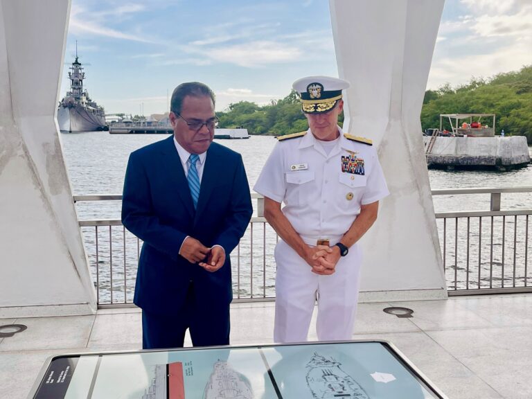 President Simina Meets with Admiral Steve Koehler, Commander of the U.S ...